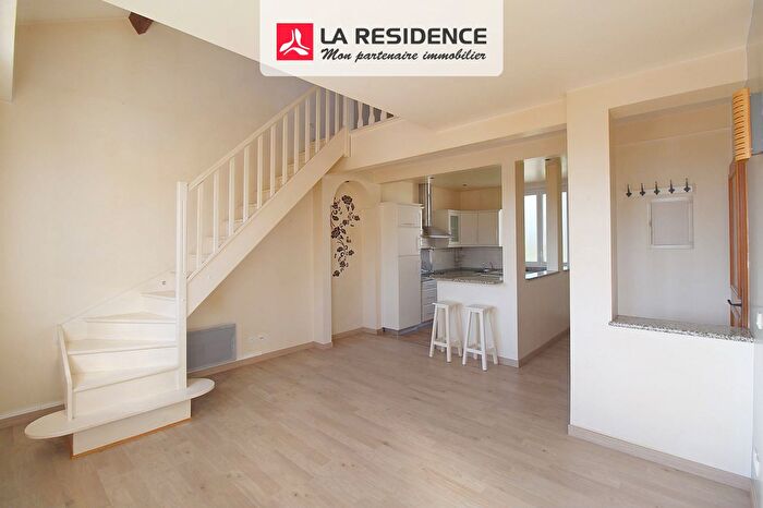 Appartement à louer - Les Essarts-le-Roi - 2 pièces - 1 chambre