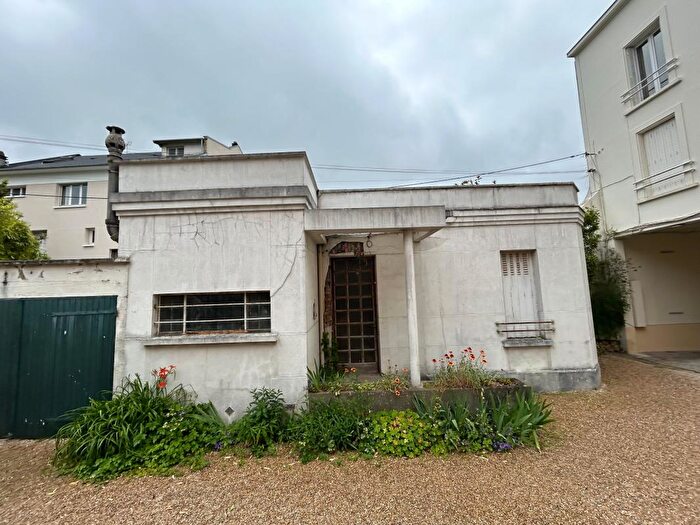 Maison à vendre - Fontenay-sous-Bois, Proche Bois de Vincennes, Rer A - 2 pièces - 1 chambre