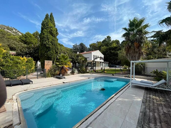 Aubagne, Arnaud Solans, Garlaban Royante, Saint-Mitre - Maison 6 pièces à vendre