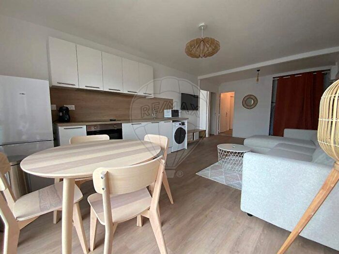 Appartement à louer - Pessac, Le Monteil - 5 pièces - 4 chambres