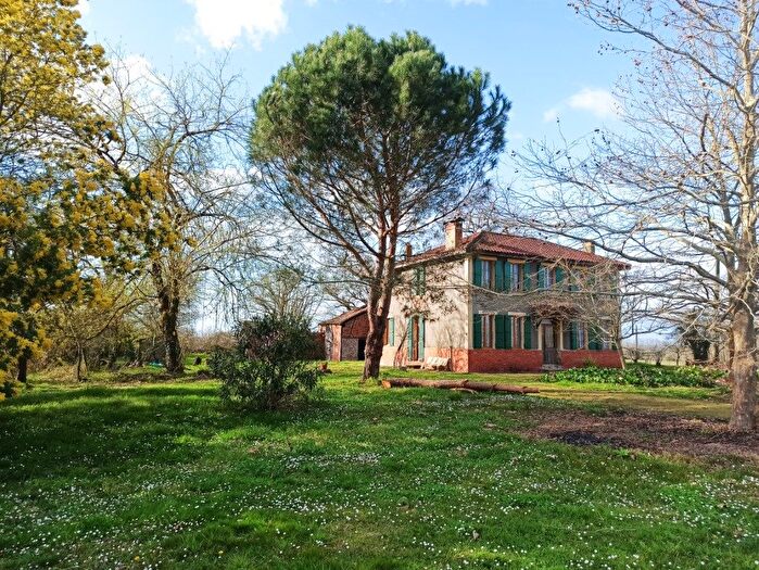 Maison à vendre - Laujuzan - 9 pièces - 4 chambres