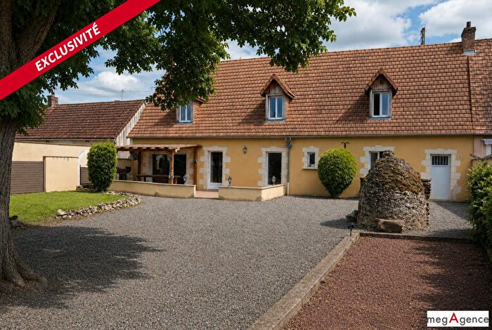 Maison 7 pièces à vendre à Aubigné-Racan
