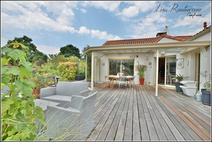 Chavagnes-en-Paillers : Maison 6 pièces à vendre
