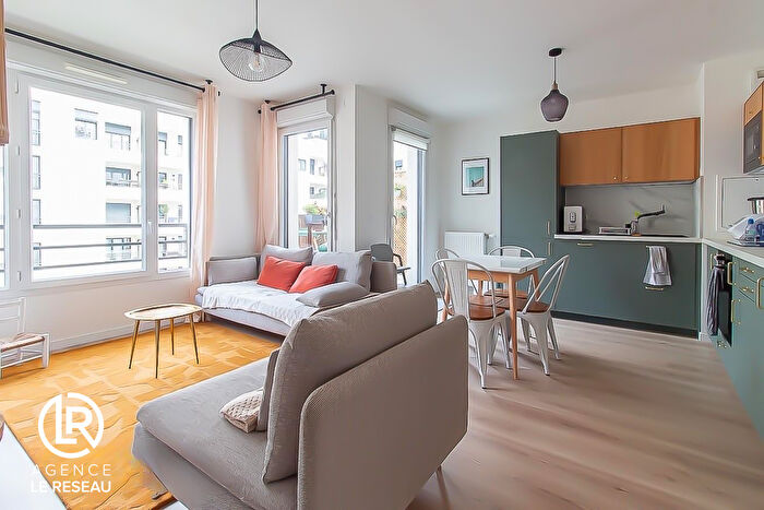 Appartement 3 pièces à Saint-Ouen, Centre-ville, à vendre