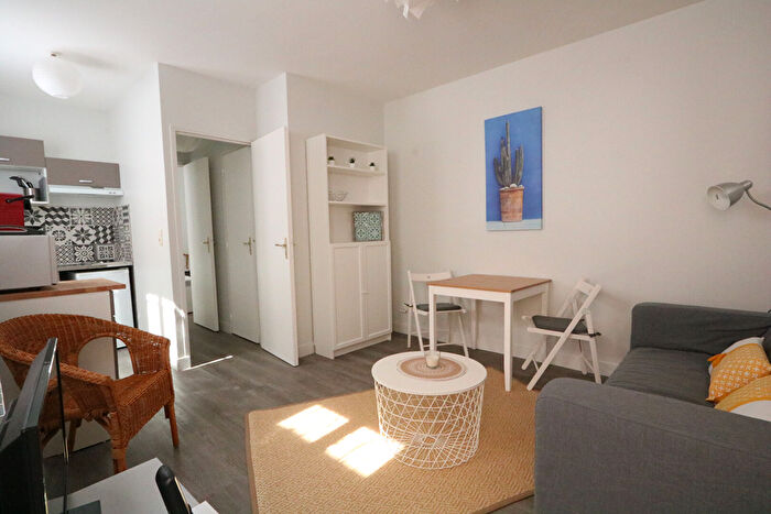 Appartement à louer - Orléans, Dunois, Châteaudun - 2 pièces - 1 chambre