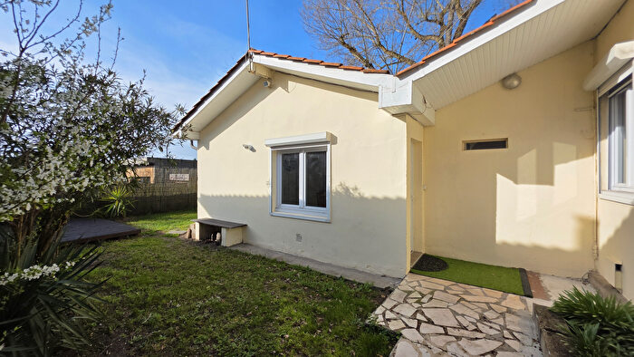 Mérignac, Arlac : Maison 3 pièces à vendre