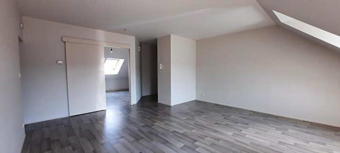 Appartement à louer - Laval, Hilard - 4 pièces - 3 chambres
