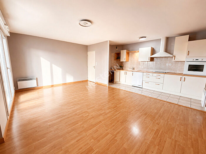 Saint-Jacques-de-la-Lande : Appartement 4 pièces à vendre