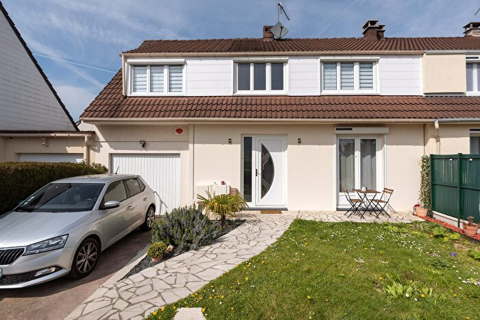 Maison à vendre - Nozay - 5 pièces - 4 chambres