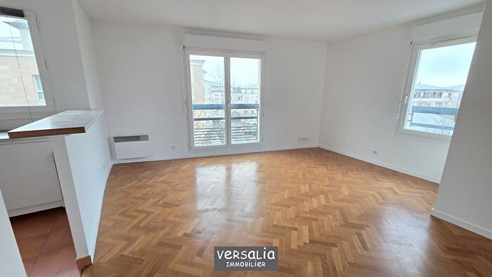 Appartement à vendre - Saint-Cyr-lécole, Centre-ville - 3 pièces - 2 chambres