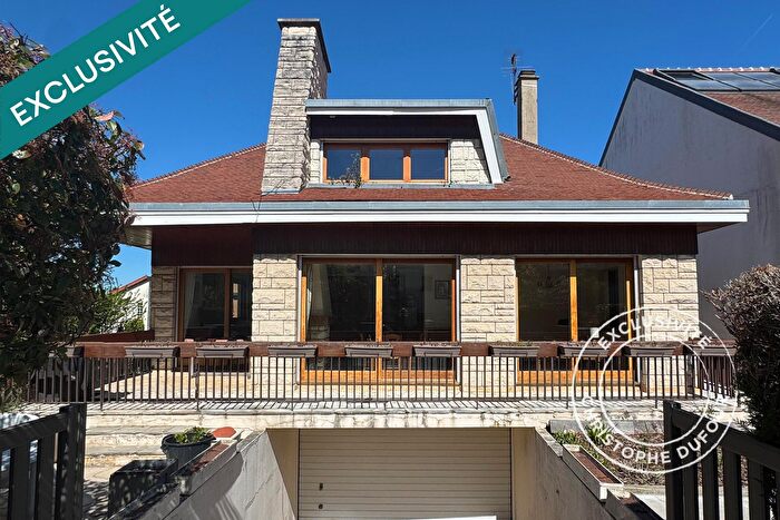 Clamart, Percy, Schneider : Maison 6 pièces à vendre