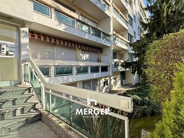 Appartement à vendre - Strasbourg, Cronenbourg - 3 pièces - 2 chambres