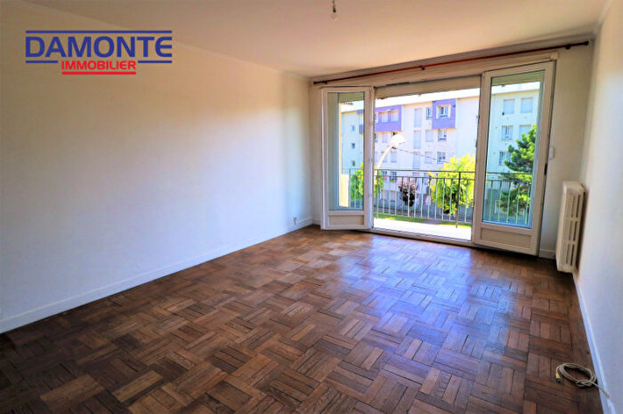 Appartement à louer - Troyes, Jules Guesde - 2 pièces - 1 chambre