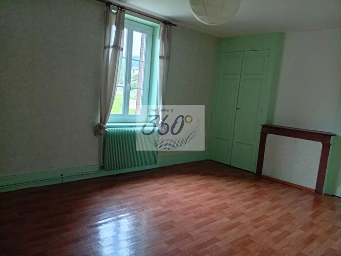 Deux-Grosnes : Appartement 4 pièces à louer