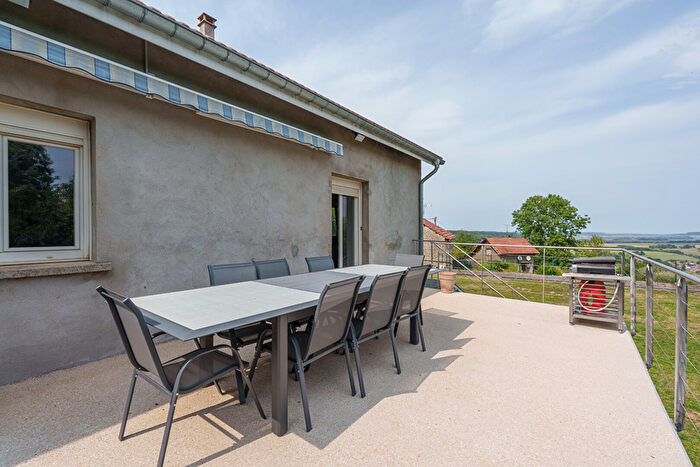 Maison à vendre - Clefmont - 8 pièces - 5 chambres