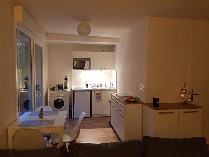 Brabois-Bois le Duc-Sapinière, Vanduvre-lès-Nancy - Appartement 2 pièces à louer