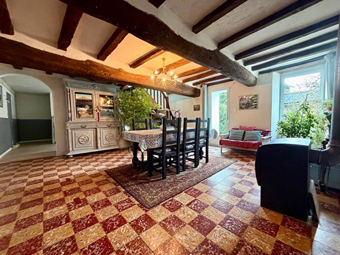 Maison à vendre - Cossé-dAnjou - 7 pièces - 4 chambres