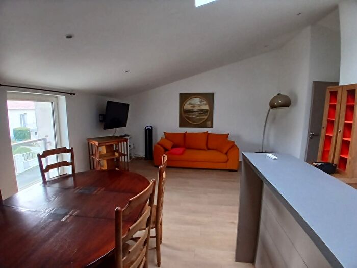 Appartement à louer - Dompierre-sur-Mer - 2 pièces - 1 chambre