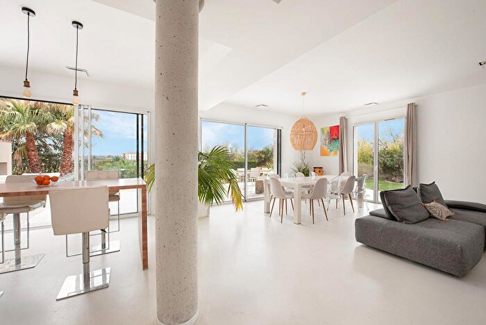 Maison à vendre - Albi, La Renaudié, La Viscose - 8 pièces - 5 chambres