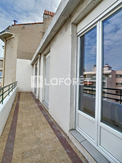 Appartement 3 pièces à louer à Marseille 8ème, Perier