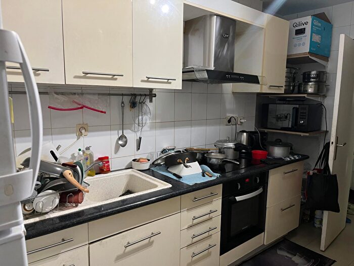 Appartement à vendre - Vitry-sur-Seine, Huit Mai - 3 pièces - 2 chambres