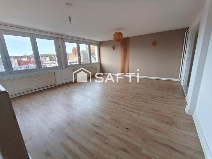 Appartement à vendre - Boulogne-sur-Mer, Basse-ville - 6 pièces - 4 chambres