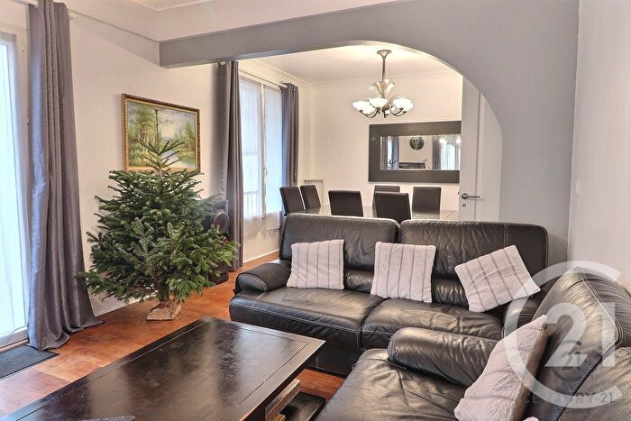 Maison à vendre - Coubron - 6 pièces - 5 chambres