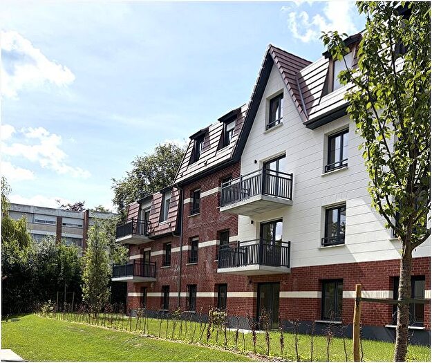 Wasquehal, Centre-ville, Pharos, Site Saint-Nicolas : Appartement 4 pièces à louer