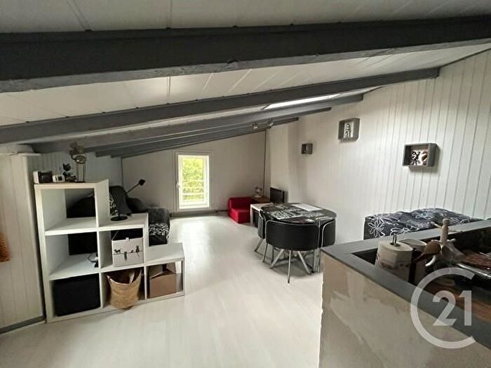Appartement 1 pièce à La Rochelle, Centre-ville, Vieux-port, Marché, à vendre