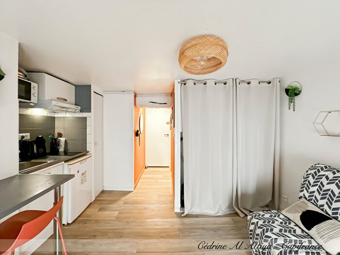 Appartement 1 pièce à La Rochelle, Centre-ville, Vieux-port, Marché, à vendre