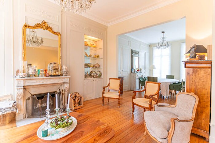 Maison à vendre - Amiens, Centre-ville - 8 pièces - 5 chambres