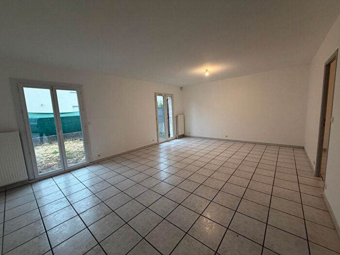 Genas - Maison 4 pièces à louer