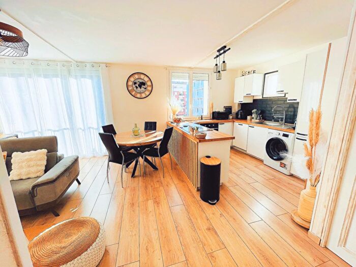 Appartement à vendre - Mandelieu-la-Napoule, Capitou - 4 pièces - 3 chambres