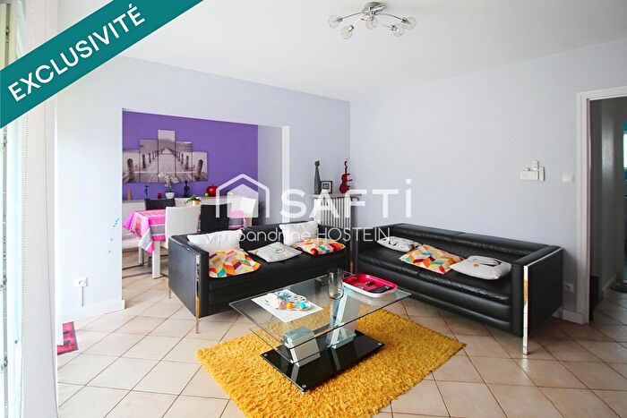Appartement à vendre - Audun-le-Tiche - 4 pièces - 3 chambres