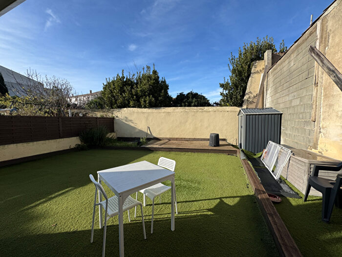 Maison à vendre - Coursan - 7 pièces - 3 chambres