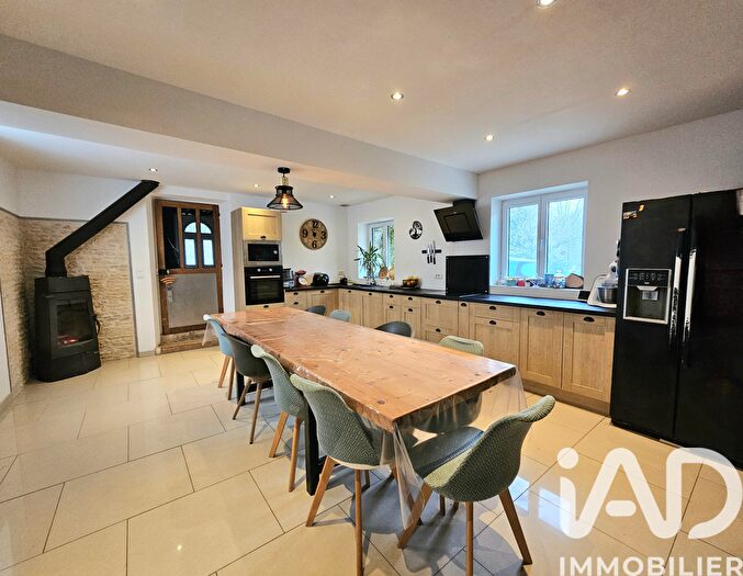 Maison à vendre - Lorcy - 6 pièces - 4 chambres