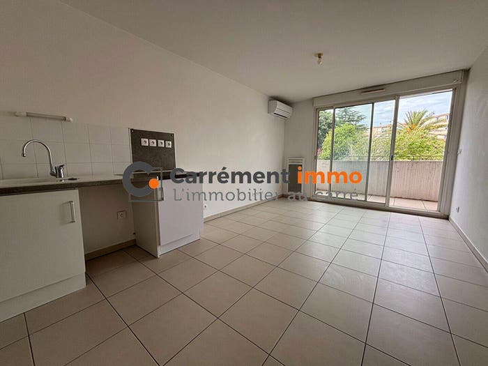 Aiguerelles, Nouvelle Mairie, Montpellier : Appartement 2 pièces à louer