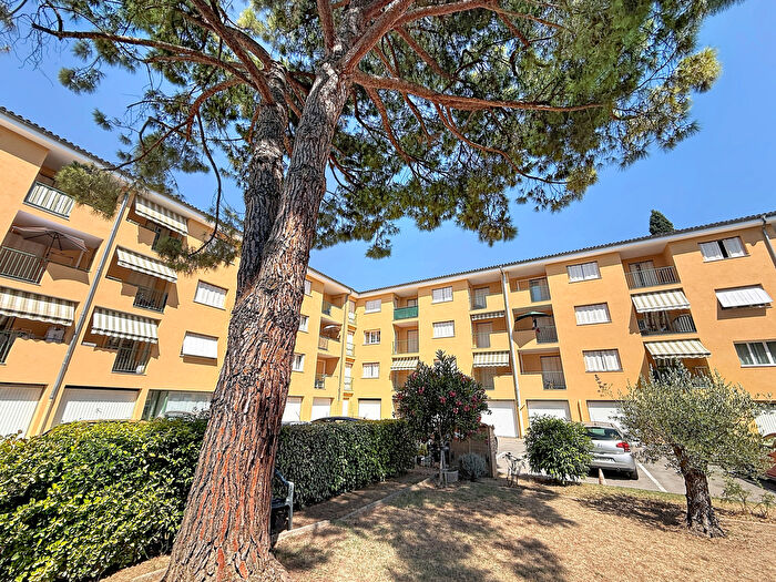 La Trinité - Appartement 3 pièces à louer