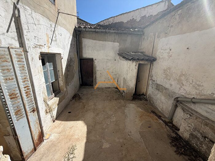 Maison 7 pièces à vendre à Valréas
