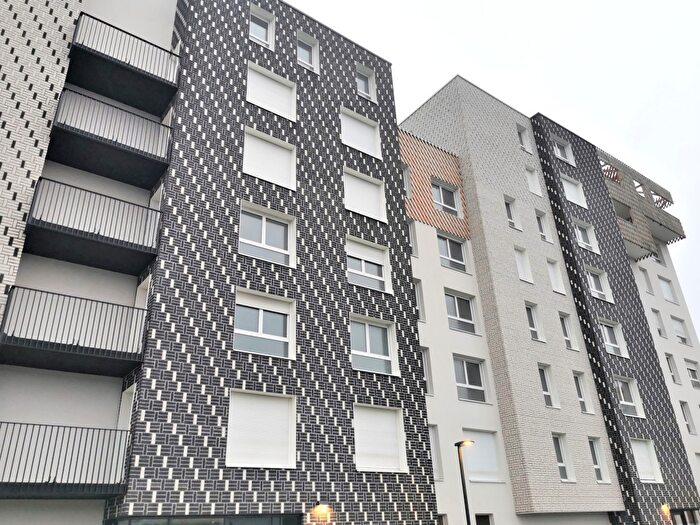 Appartement à louer - Valenciennes, Cheminots, Acalas, Fb de Lille - 2 pièces - 1 chambre