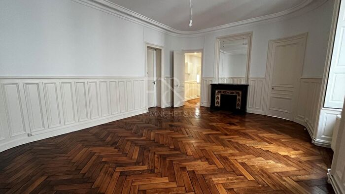 Appartement à louer - Lyon e , Tête dOr, Vitton - 3 pièces - 2 chambres