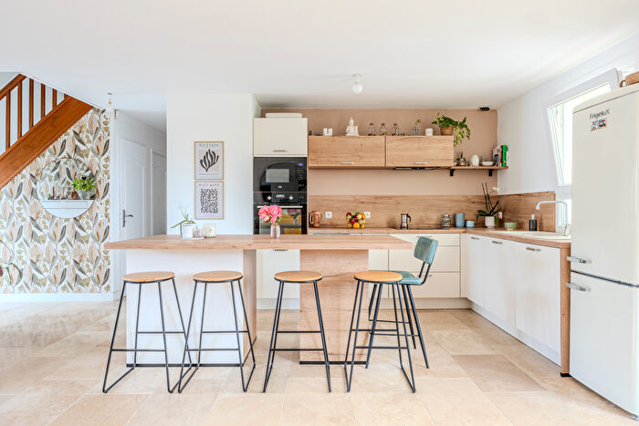 Maison à vendre - Dreuil-lès-Amiens - 6 pièces - 4 chambres