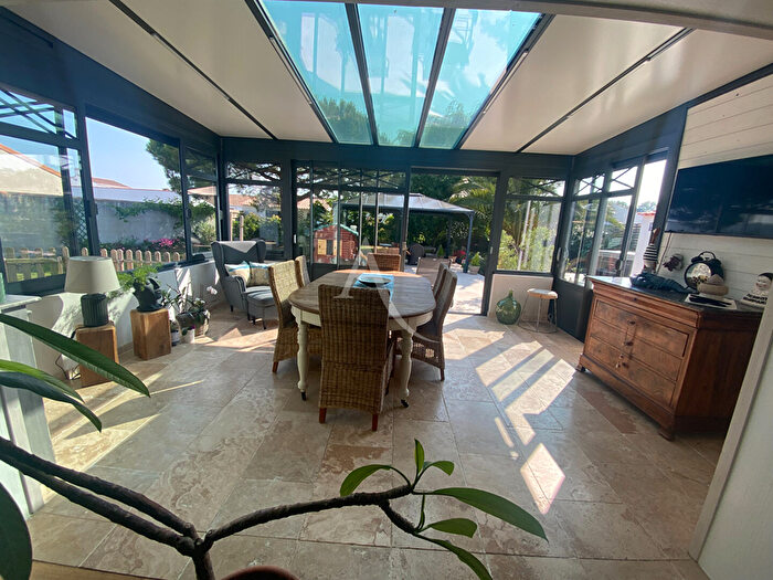 Maison à vendre - Barbâtre - 5 pièces - 3 chambres