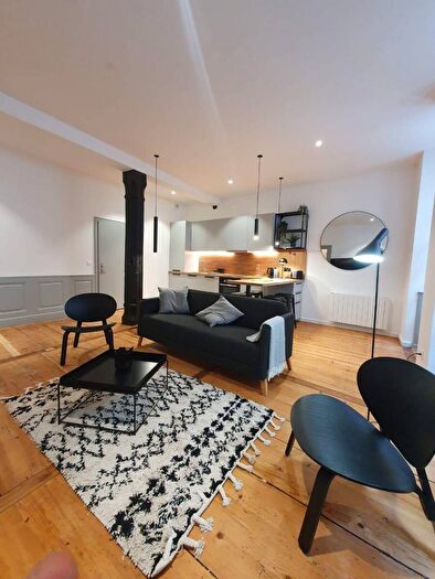 Appartement à louer - Strasbourg - 3 pièces - 2 chambres