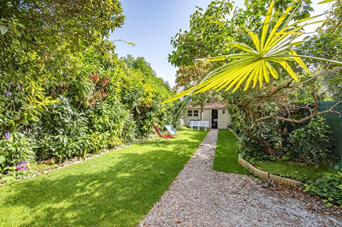 Sartrouville, La Vaudoire Centre-ville : Maison 6 pièces à vendre