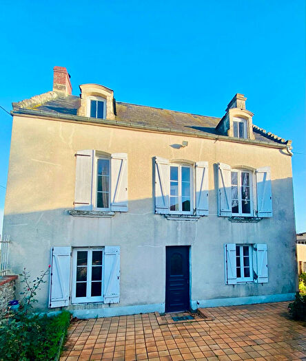 Maison à vendre - Saint-Germain-le-Vasson - 6 pièces - 4 chambres