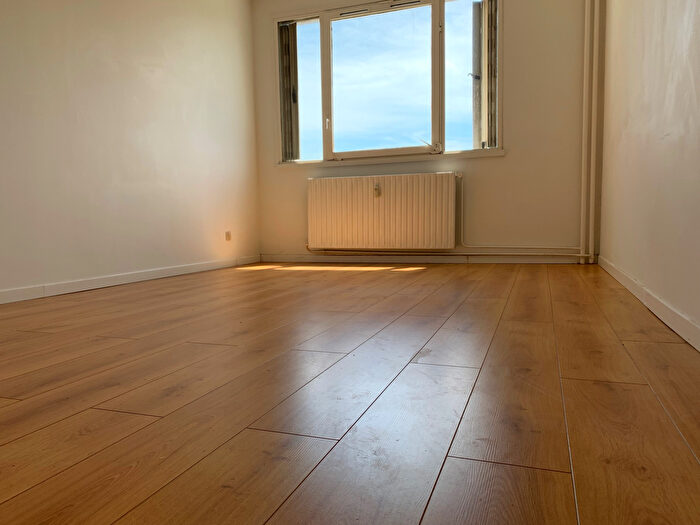 Appartement 2 pièces à Villeurbanne, Tonkin Nord, à vendre