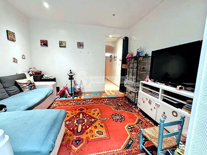 Maison à vendre - Saint-Rémy-de-Provence - 3 pièces - 2 chambres