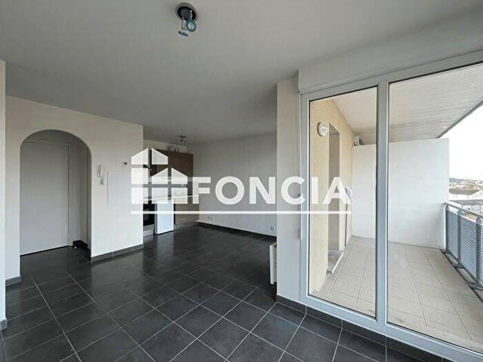 Appartement à louer - Grand Centre, Albi - 2 pièces - 1 chambre