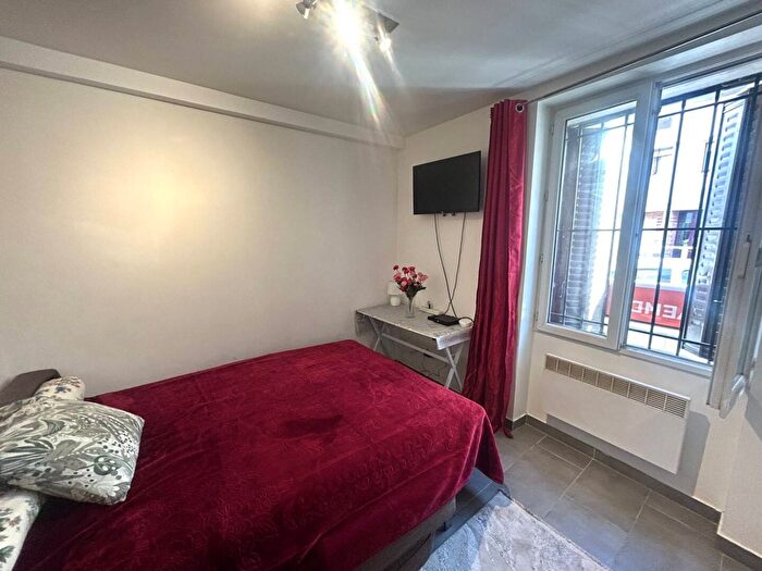 Appartement à louer - Choisy-le-Roi - 1 pièce